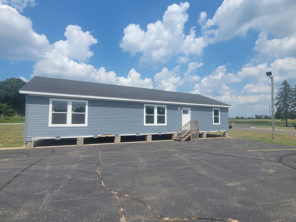 Tour Manufactured Home Models - Cedar Hill Home Sales